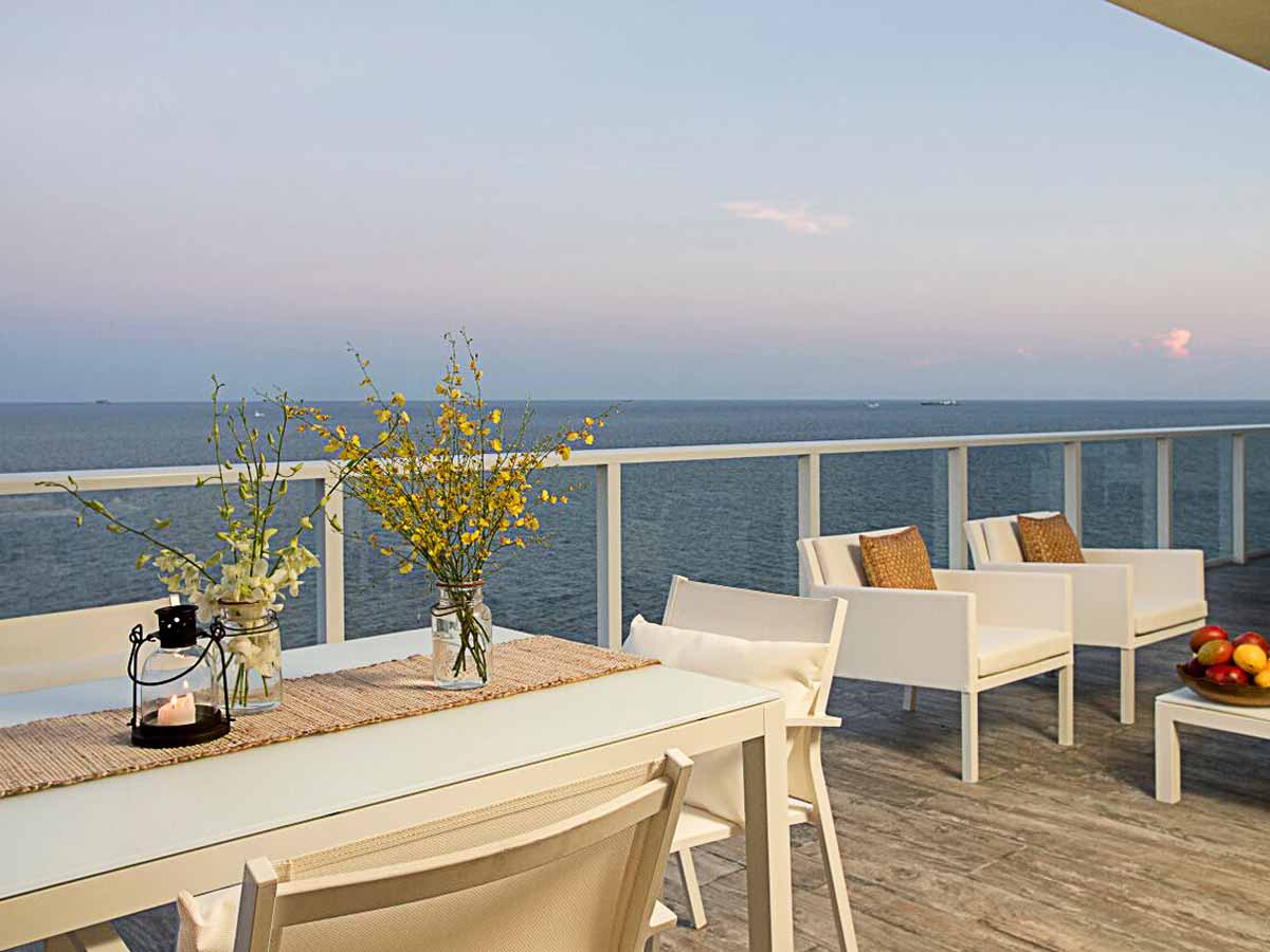 Oceanfront Suites in Fort Lauderdale Beach